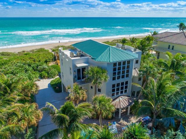 Luxury Villa for sale in Jensen Beach, Florida