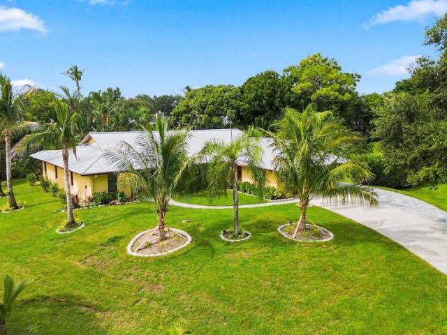 Luxury Villa for sale in Jensen Beach, United States
