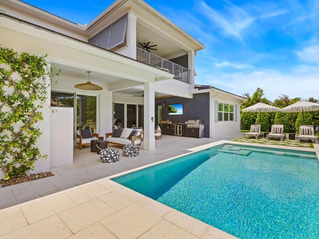 Luxury Villa for sale in Jensen Beach, United States