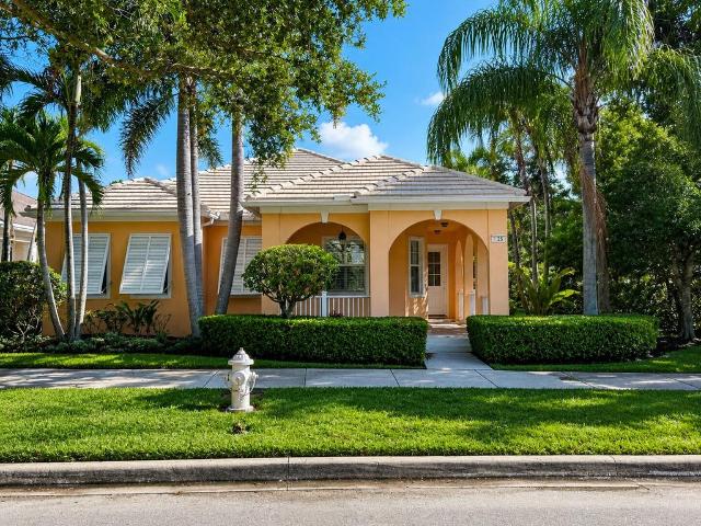 Luxury Villa for sale in Jupiter, Florida