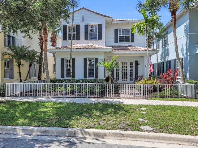Luxury Villa for sale in Jupiter, Florida