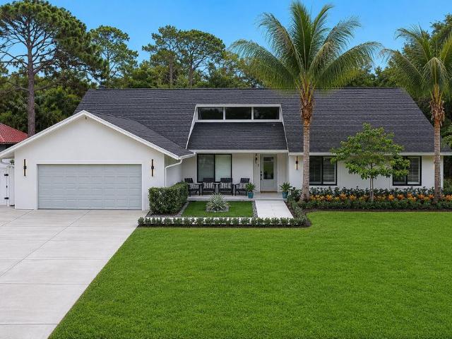 Luxury Villa for sale in Jupiter, Florida