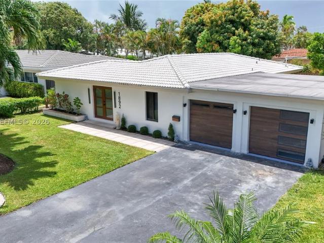 Luxury Villa for sale in Oakland Park, Florida