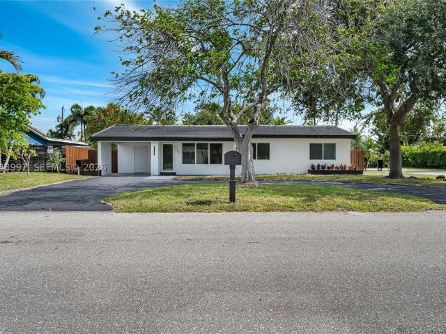 Luxury Villa for sale in Oakland Park, Florida