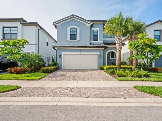 Luxury Villa for sale in Oakland Park, Florida