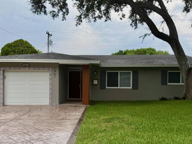 Luxury Villa for sale in Oakland Park, Florida