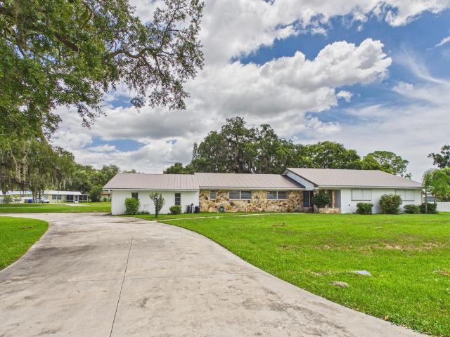 Luxury Villa for sale in Okeechobee, Florida