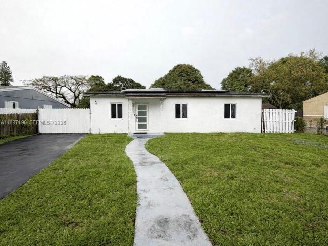 Luxury Villa for sale in Opa locka North historical, Florida