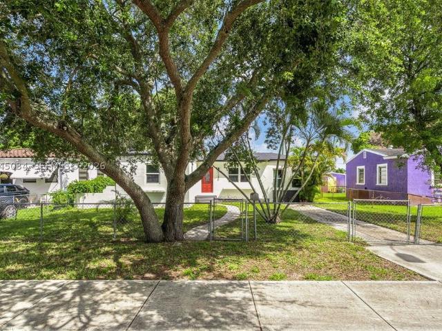 Luxury Villa for sale in Opa locka North historical, United States