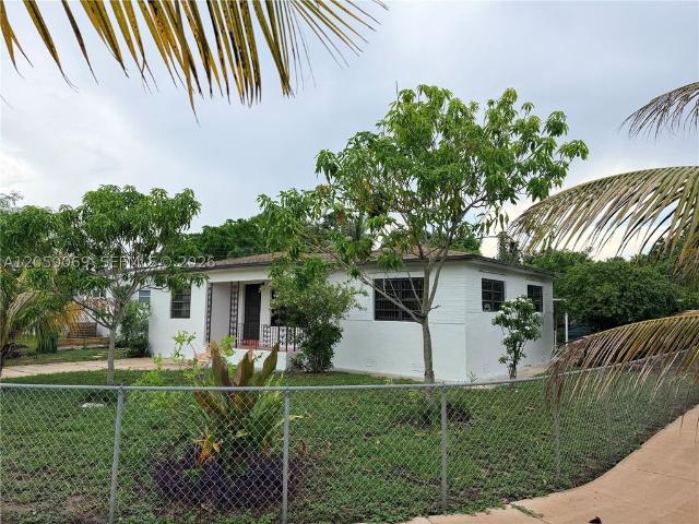 Luxury Villa for sale in Opa locka North historical, United States