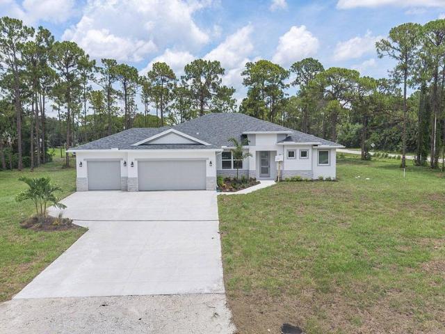 Luxury Villa for sale in Loxahatchee Groves, Florida