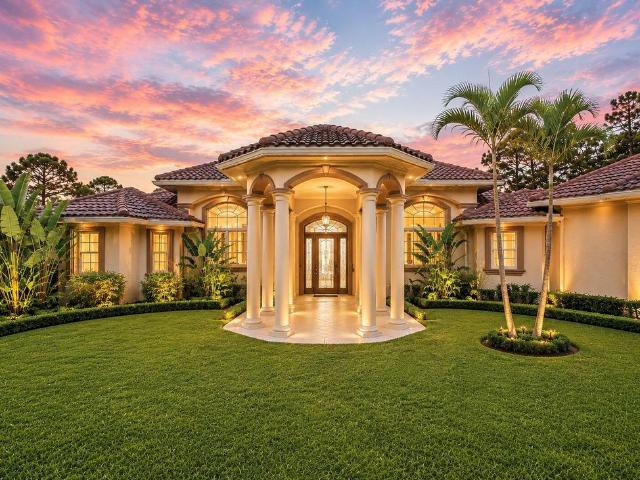 Luxury Villa for sale in Loxahatchee Groves, Florida