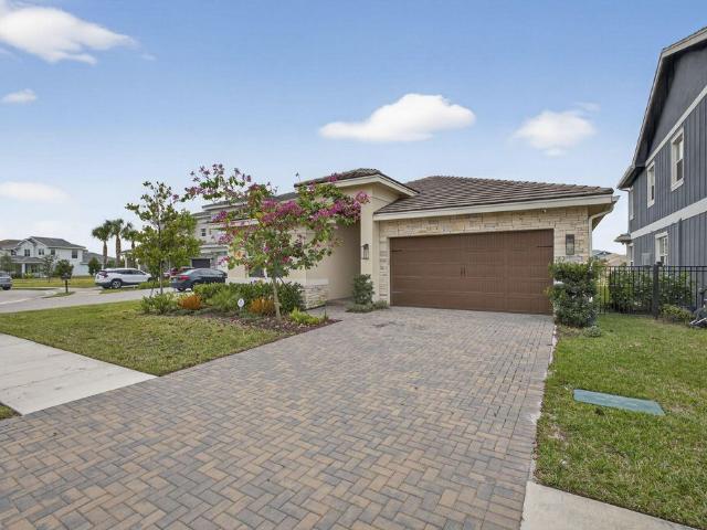 Luxury Villa for sale in Loxahatchee Groves, Florida