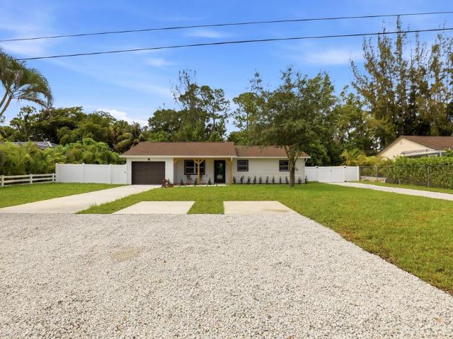 Luxury Villa for sale in Loxahatchee Groves, United States