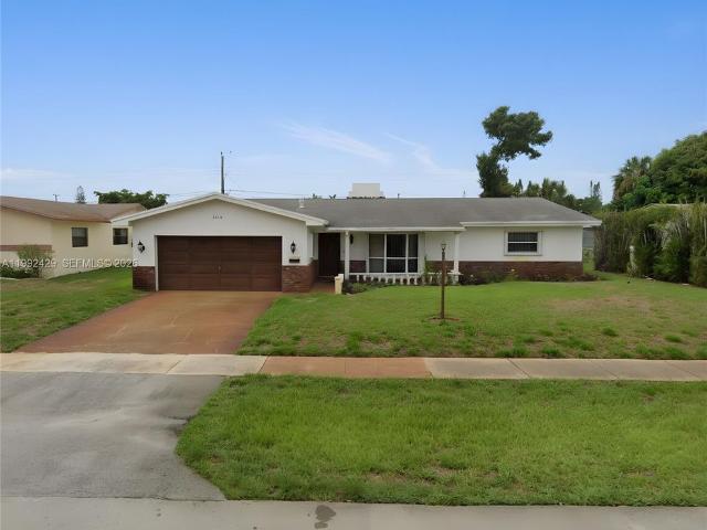 Luxury Villa for sale in Lauderhill, Florida