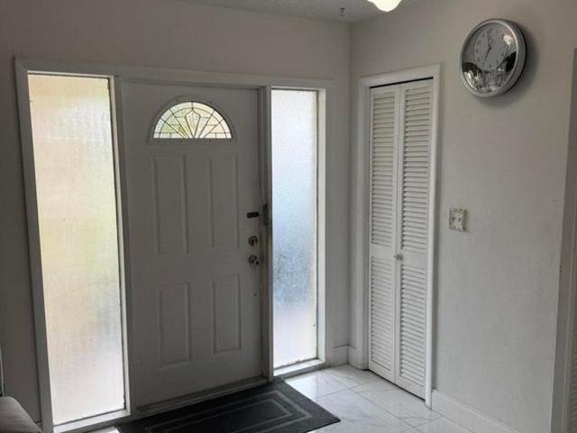 Luxury Villa for sale in Lauderhill, Florida