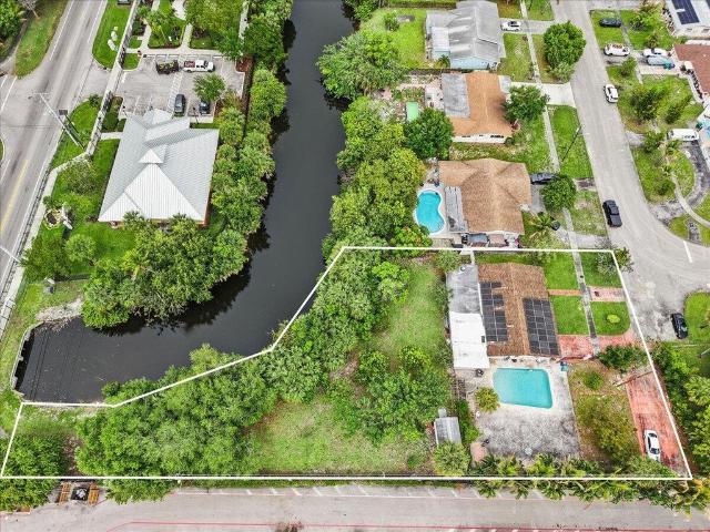 Luxury Villa for sale in Lauderhill, Florida