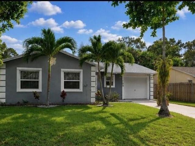 Luxury Villa for sale in Lake Worth, Florida