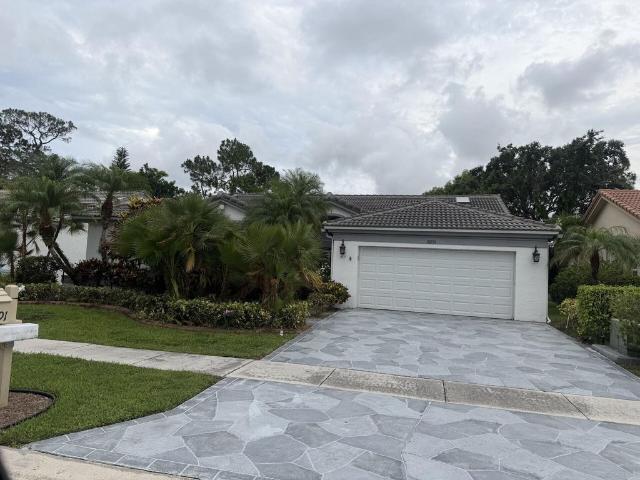 Luxury Villa for sale in Lake Worth, Florida