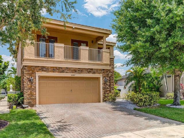 Luxury Villa for sale in Lake Worth, Florida