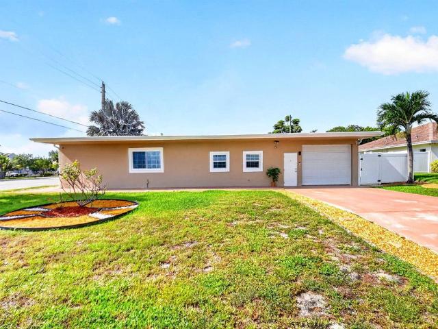Luxury Villa for sale in Lake Worth, Florida