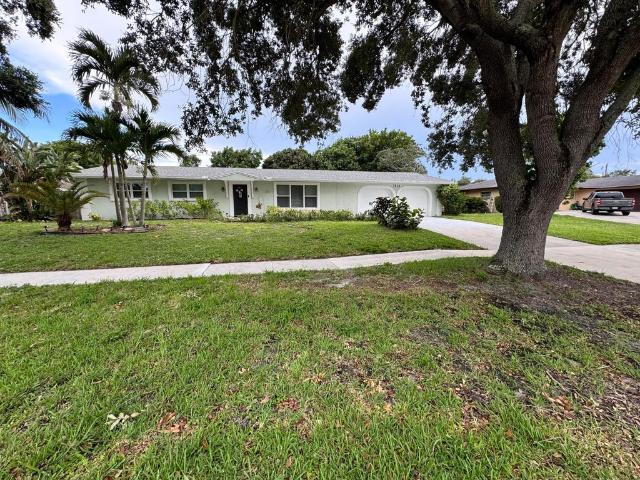 Luxury Villa for sale in Lake Worth, Florida