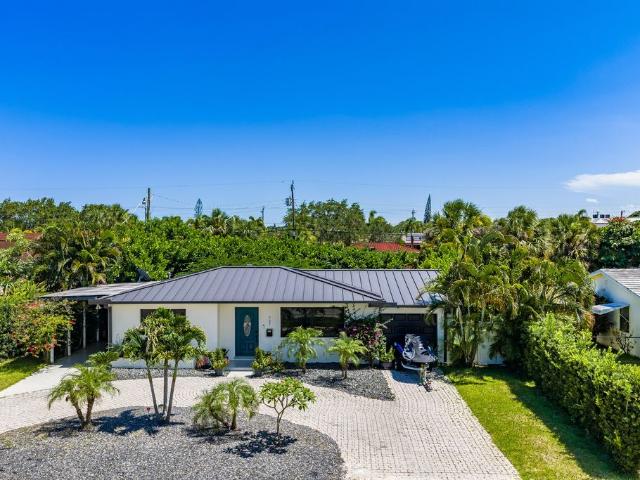 Luxury Villa for sale in Lake Park, Florida