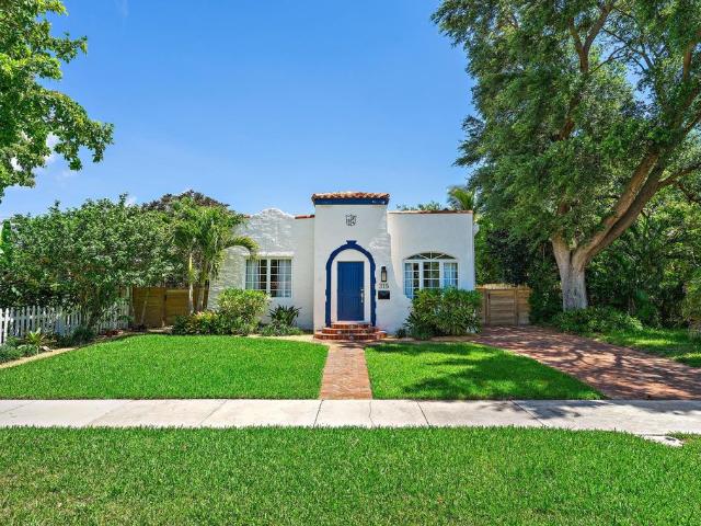 Luxury Villa for sale in Lake Park, Florida