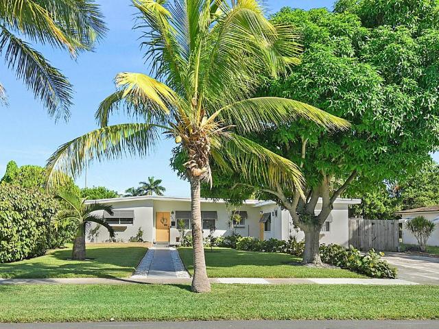 Luxury Villa for sale in Lake Park, Florida