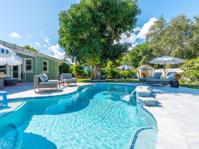 Luxury Villa for sale in Lantana, United States