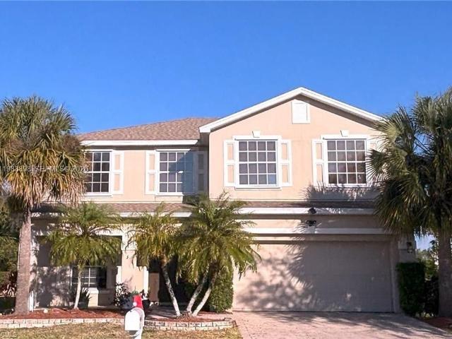Luxury Villa for sale in Lehigh Acres, Florida