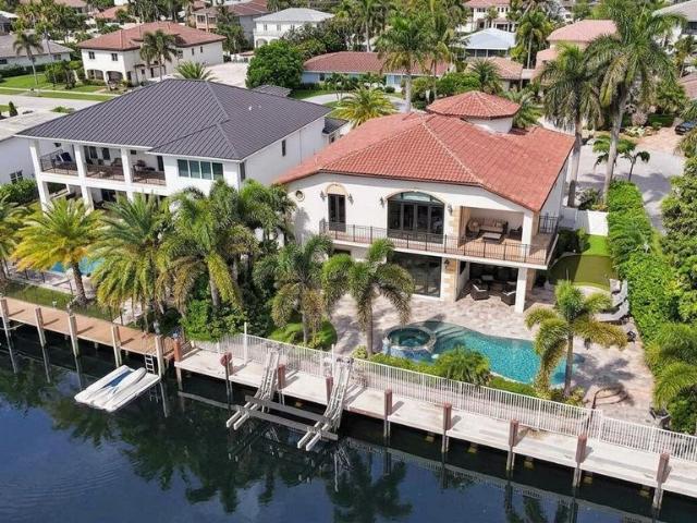 Luxury Villa for sale in Lighthouse PT, United States