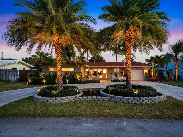 Luxury Villa for sale in Lighthouse PT, United States