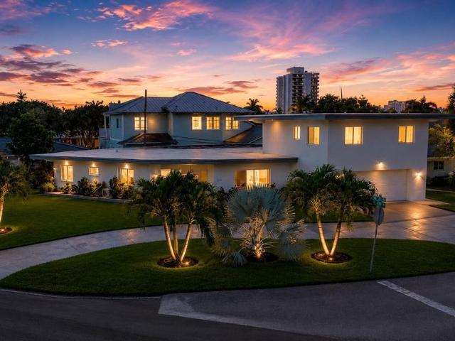 Luxury Villa for sale in Lighthouse PT, United States