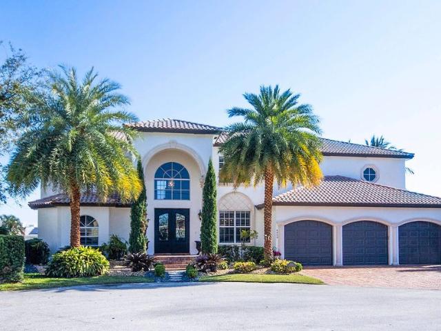 Luxury Villa for sale in Lighthouse PT, United States