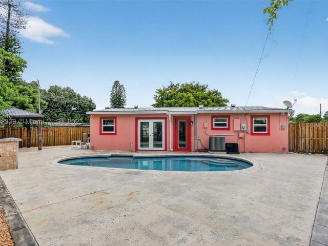 Luxury Villa for sale in Margate, United States