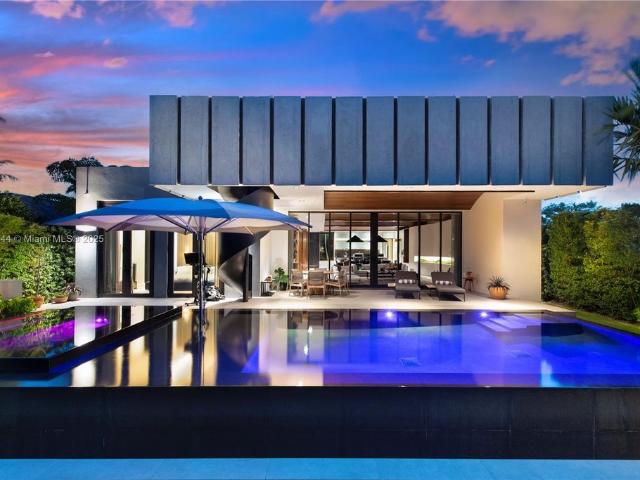 Luxury Villa for sale in Miami Beach, Florida