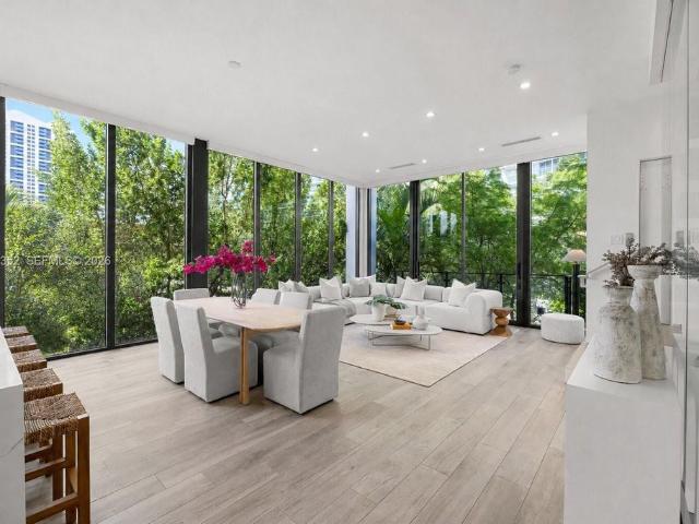Luxury Villa for sale in Miami Beach, Florida