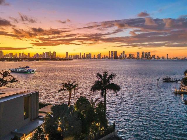 Luxury Villa for sale in Miami Beach, Florida