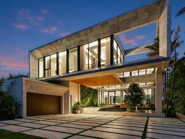 Luxury Villa for sale in Miami Beach, United States