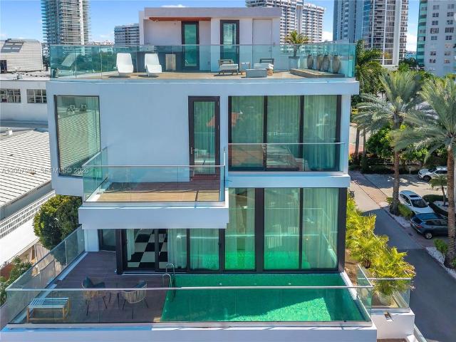 Luxury Villa for sale in Miami Beach, United States