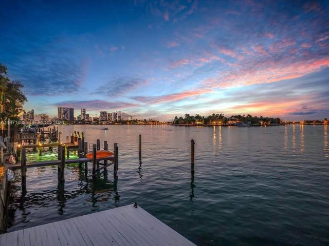Luxury Villa for sale in Miami Beach, United States