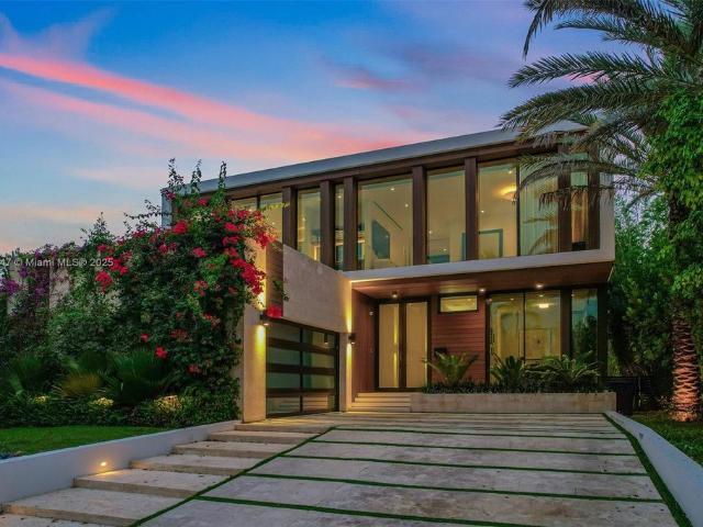 Luxury Villa for sale in Miami Beach, United States