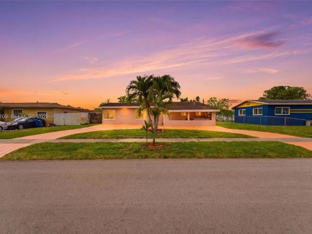 Luxury Villa for sale in Miami Gardens, United States