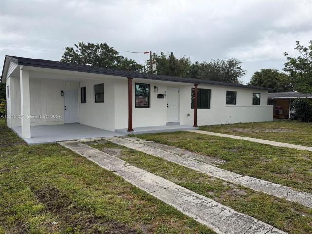 Luxury Villa for sale in Miami Gardens, United States