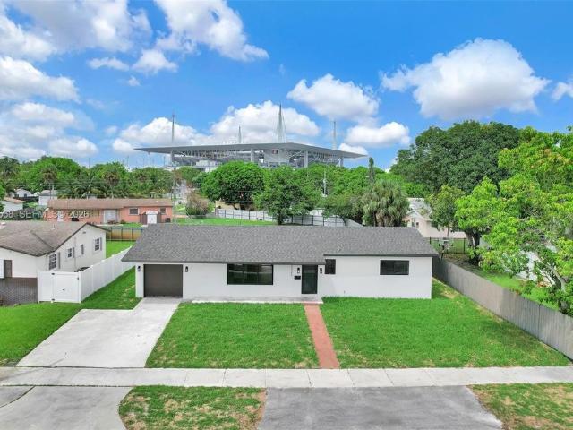 Luxury Villa for sale in Miami Gardens, United States