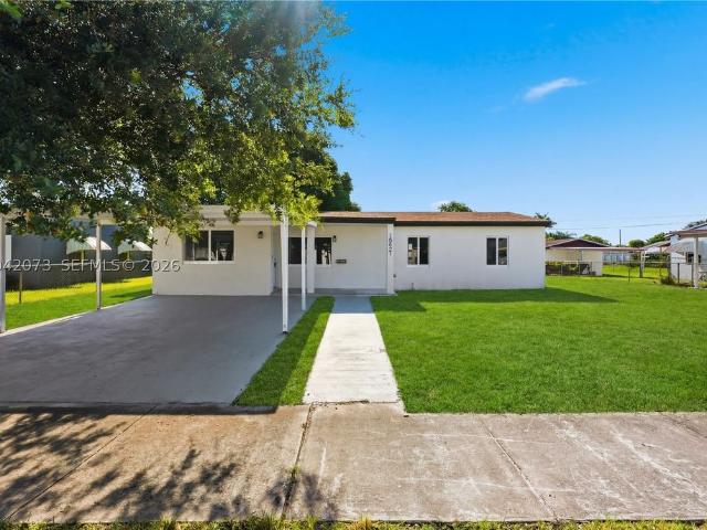 Luxury Villa for sale in Miami Gardens, Florida