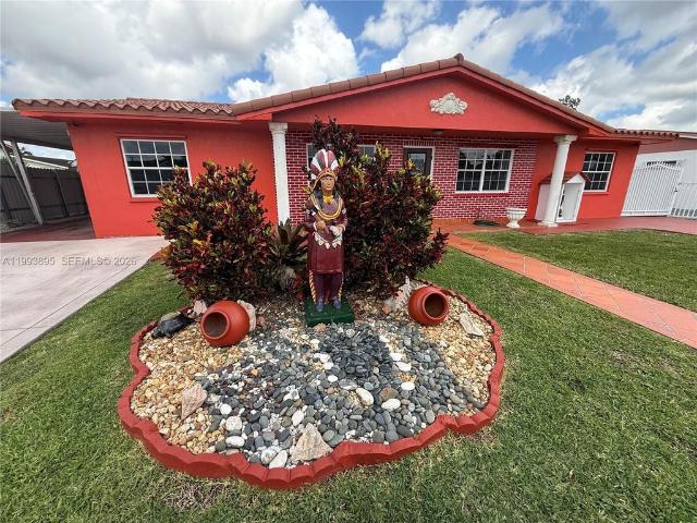 Luxury Villa for sale in Miami Gardens, Florida