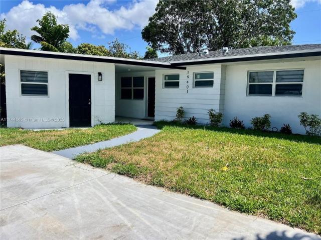 Luxury Villa for sale in Miami Gardens, Florida