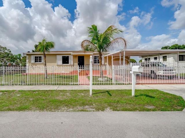 Luxury Villa for sale in Miami Gardens, Florida